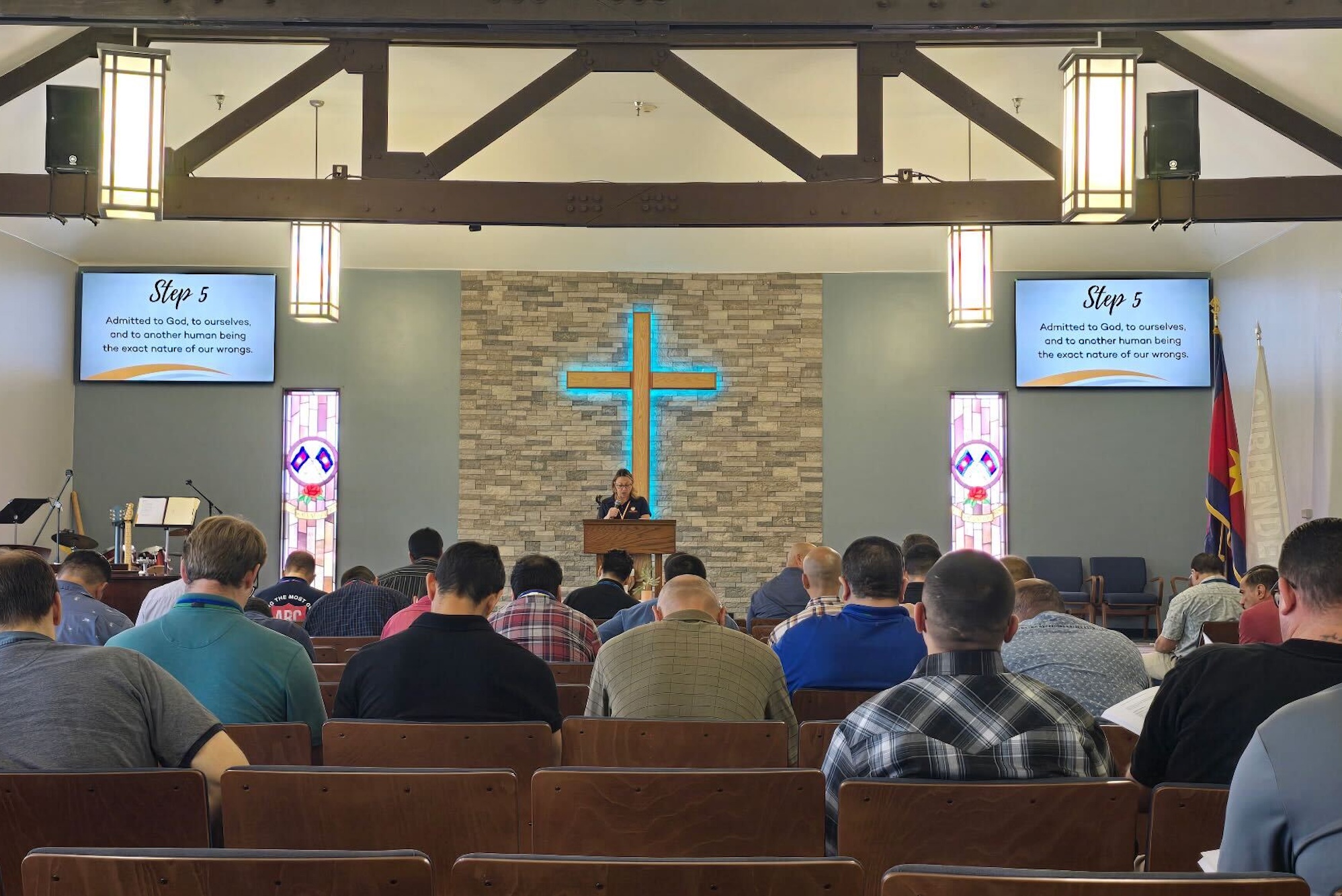 Retreats lead recovery program participants through 12 Steps in 3 days ...
